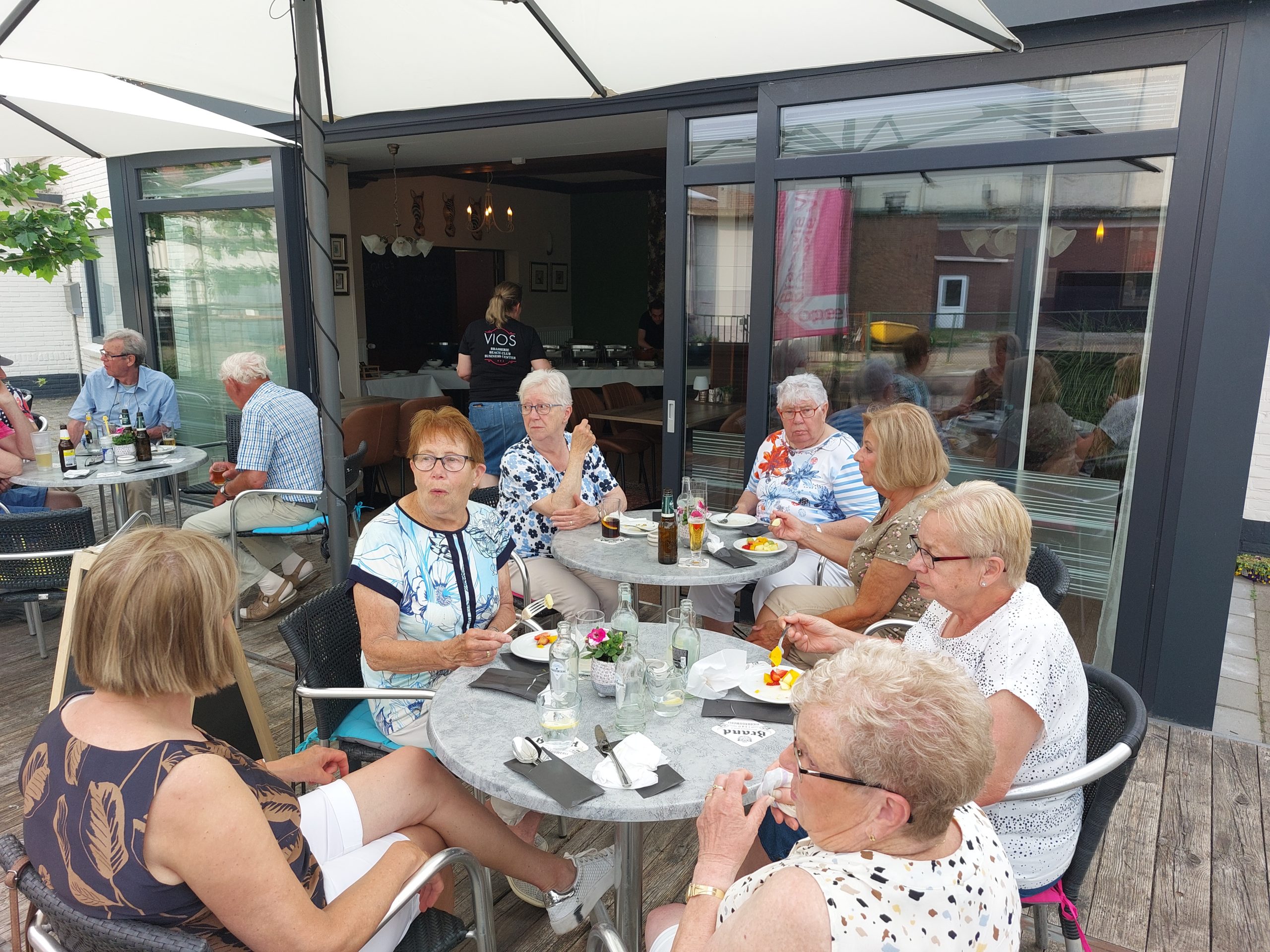 terras | KBO "Kiehk éns Bej Ôs" Beringe